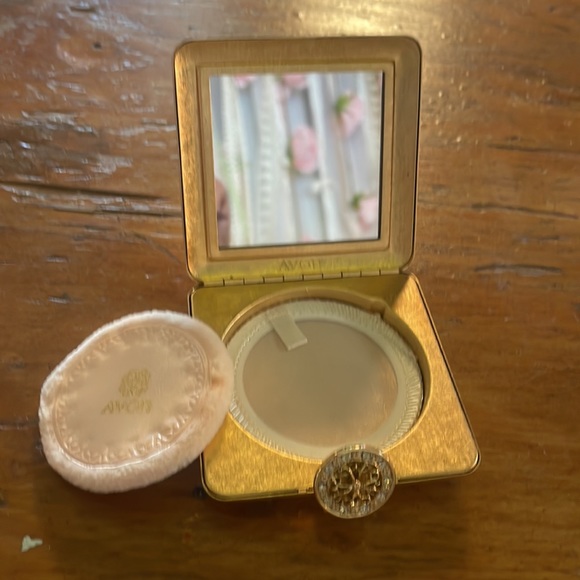 Avon | Makeup | Vintage Avon Imperial Jewel Compact | Poshmark